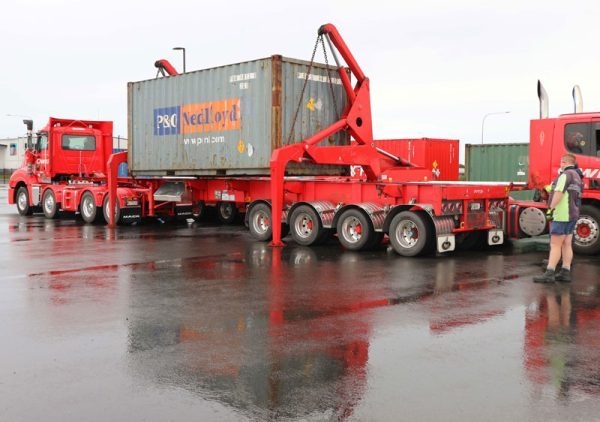 Mutdog Part II - NZ Trucking