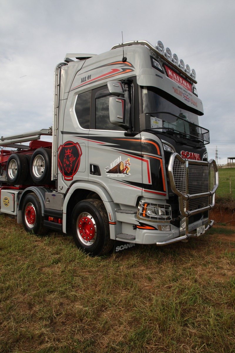 Big day at Bombay - NZ Trucking