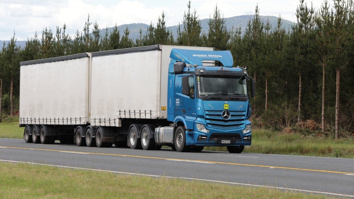 Halls acquires Brausch Transport, major fleet renewal underway - NZ ...
