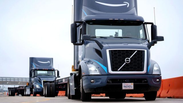 Amazon rolls out fleet of heavy-duty Volvo EVs - NZ Trucking